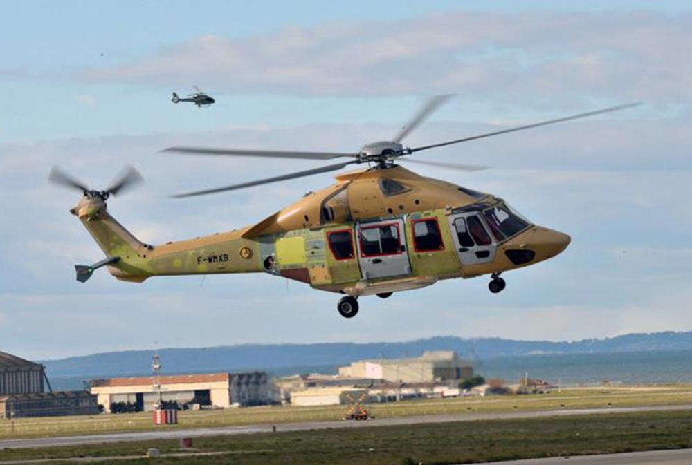 Eurocopter flies first production EC175 : : FLYER