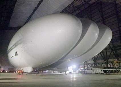 Airlander hybrid airship inflated and 'floating' : : FLYER