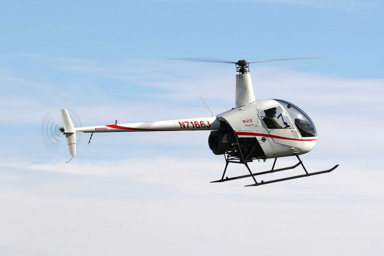 HeliTrak demos new R22 safety devices : : FLYER