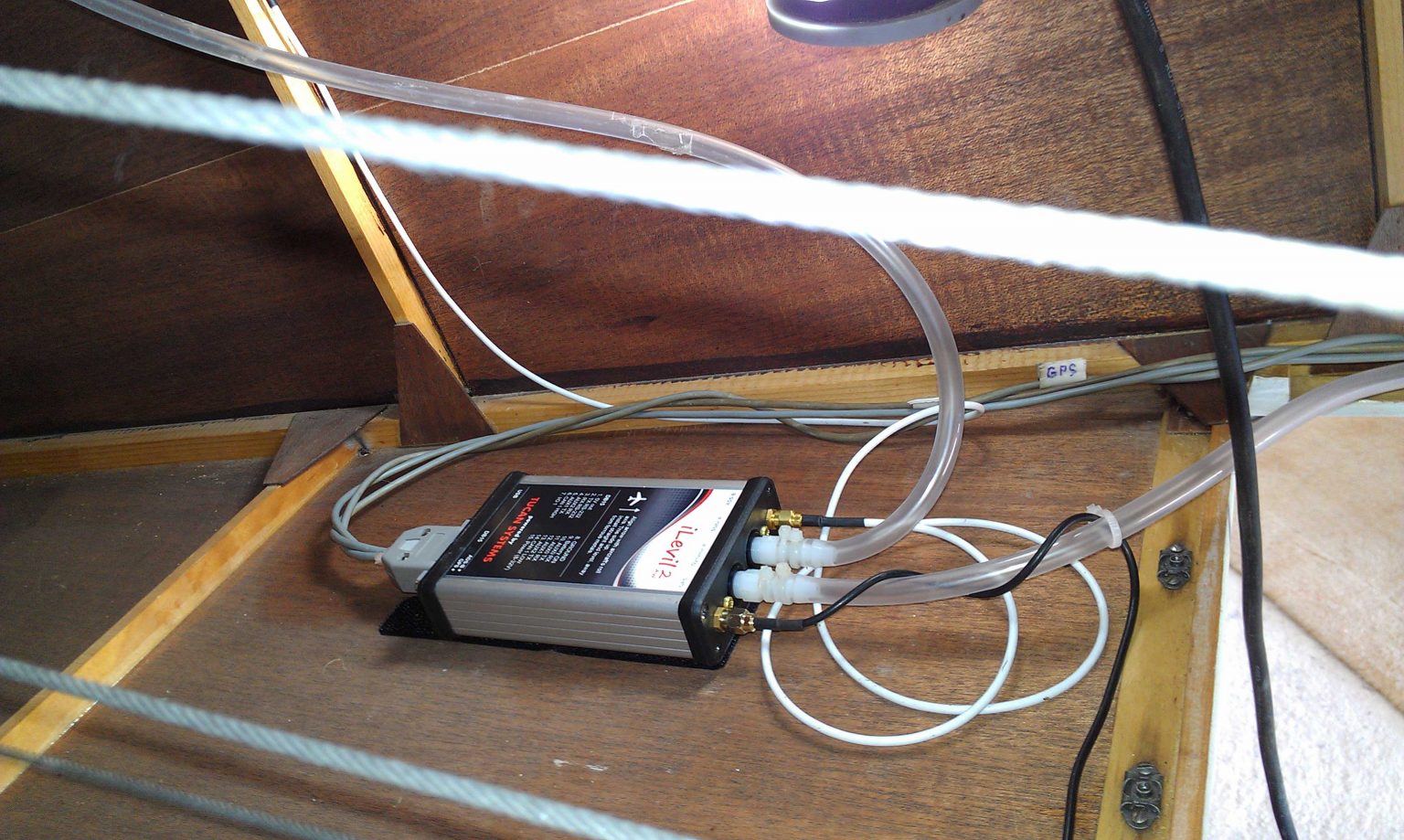 Levil iLevil AW2 : FLYER : FLYER