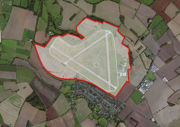 The battle of Chalgrove Airport hots up : : FLYER