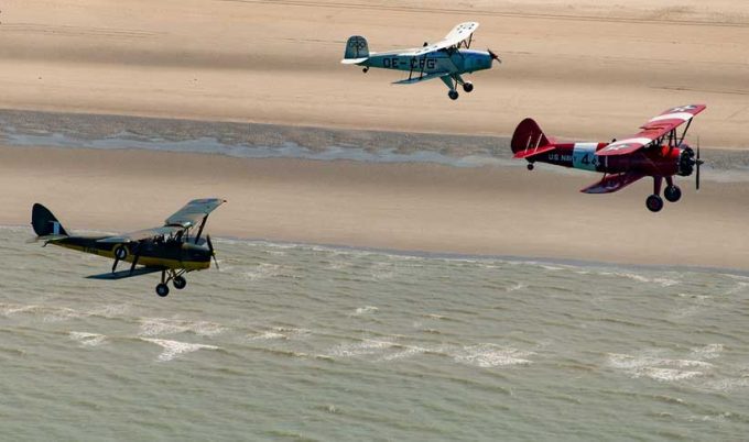 Vintage cars v aircraft and STOL competition : : FLYER