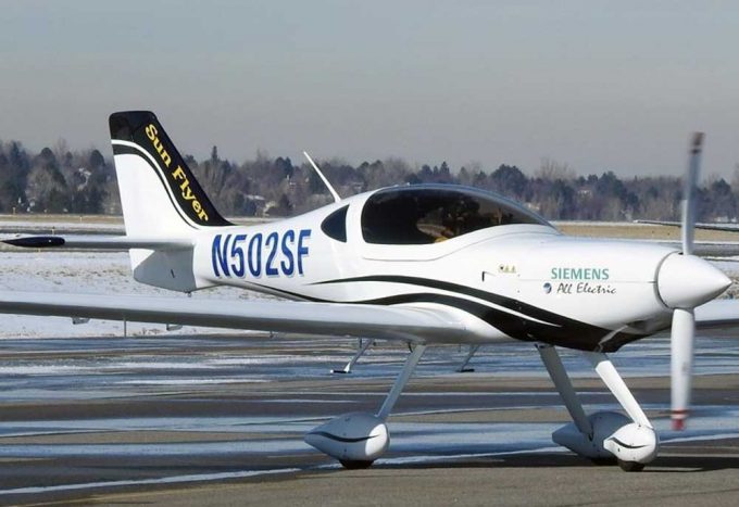 First flight for Sun Flyer 2 with Siemens electric motor : : FLYER