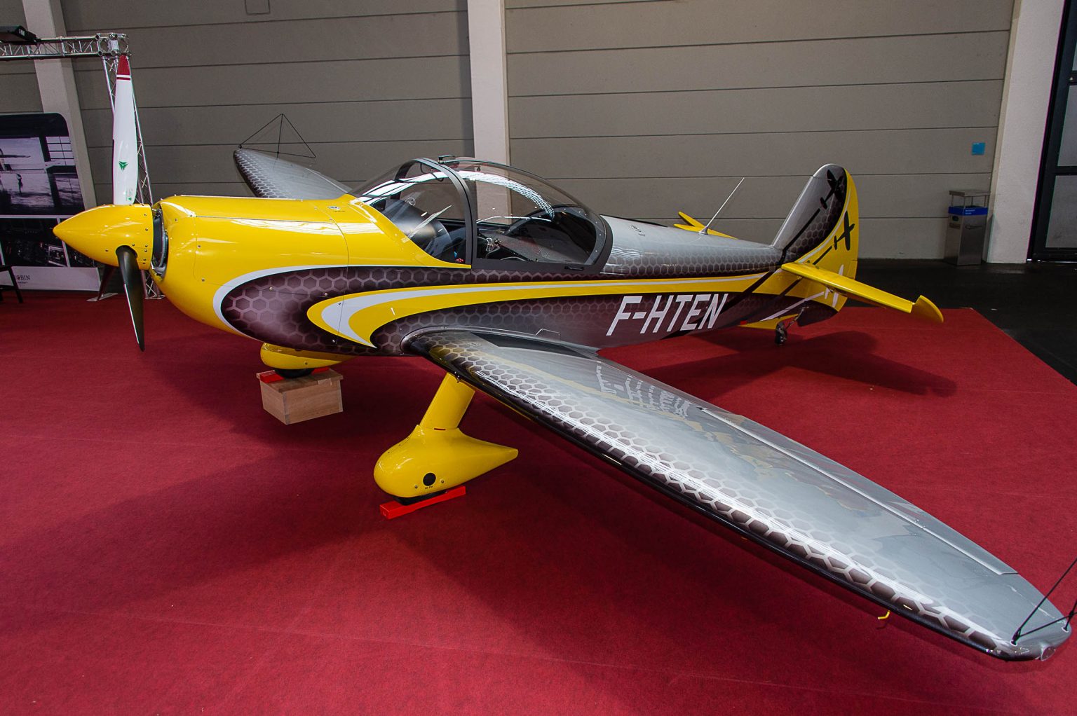 CAP 10 relaunched by CEAPR as 10C NG : : FLYER