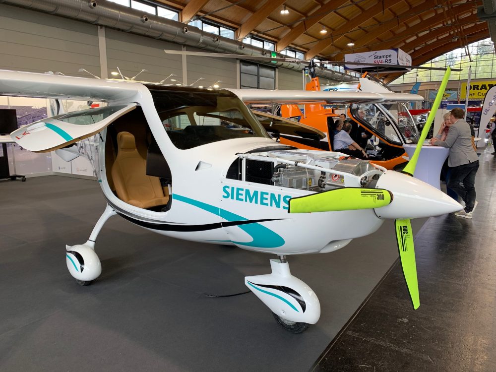 Flight Design launches all-new F-series : : FLYER