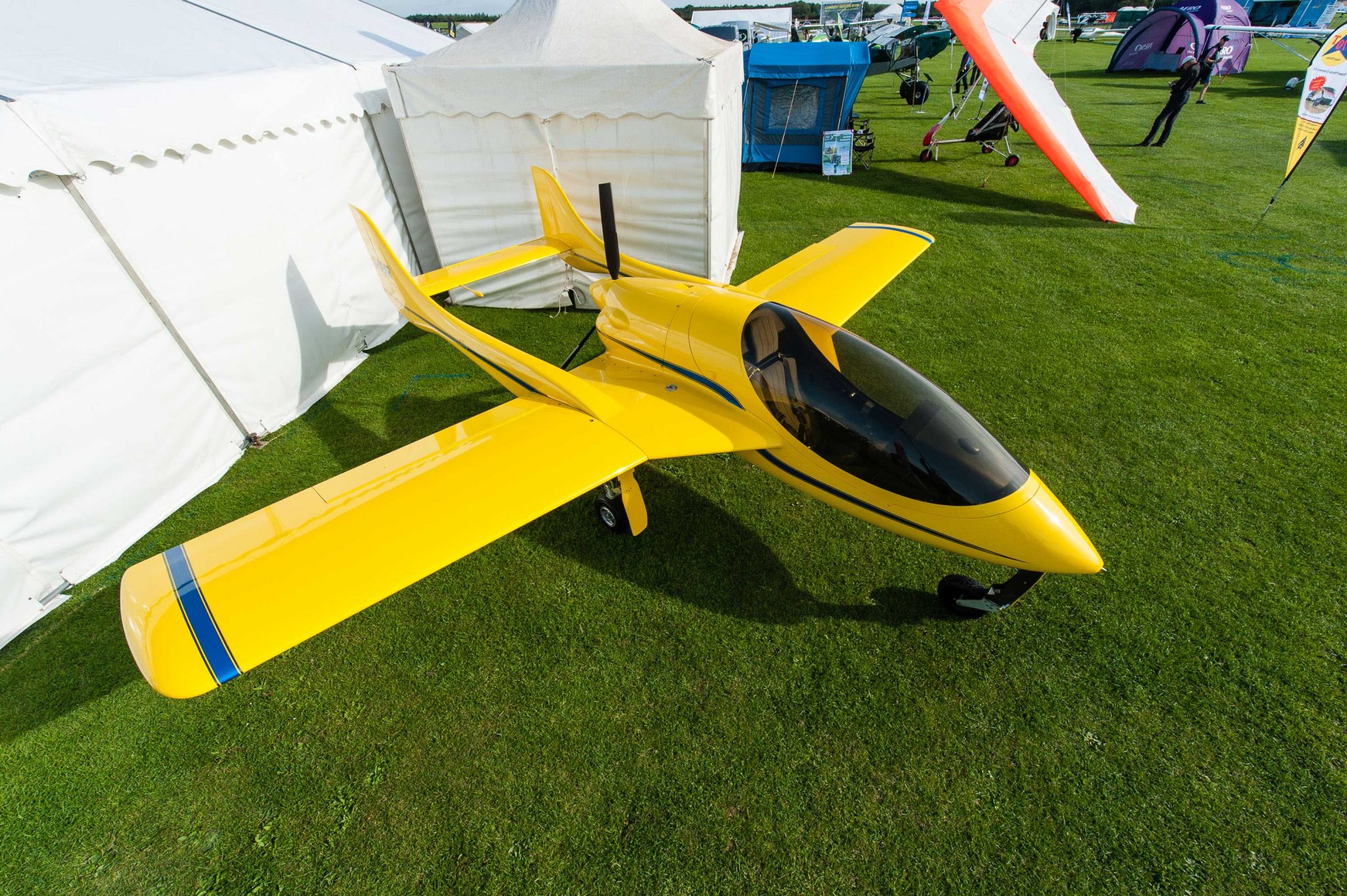 Ivan Shaw reveals new personal Seeker : : FLYER