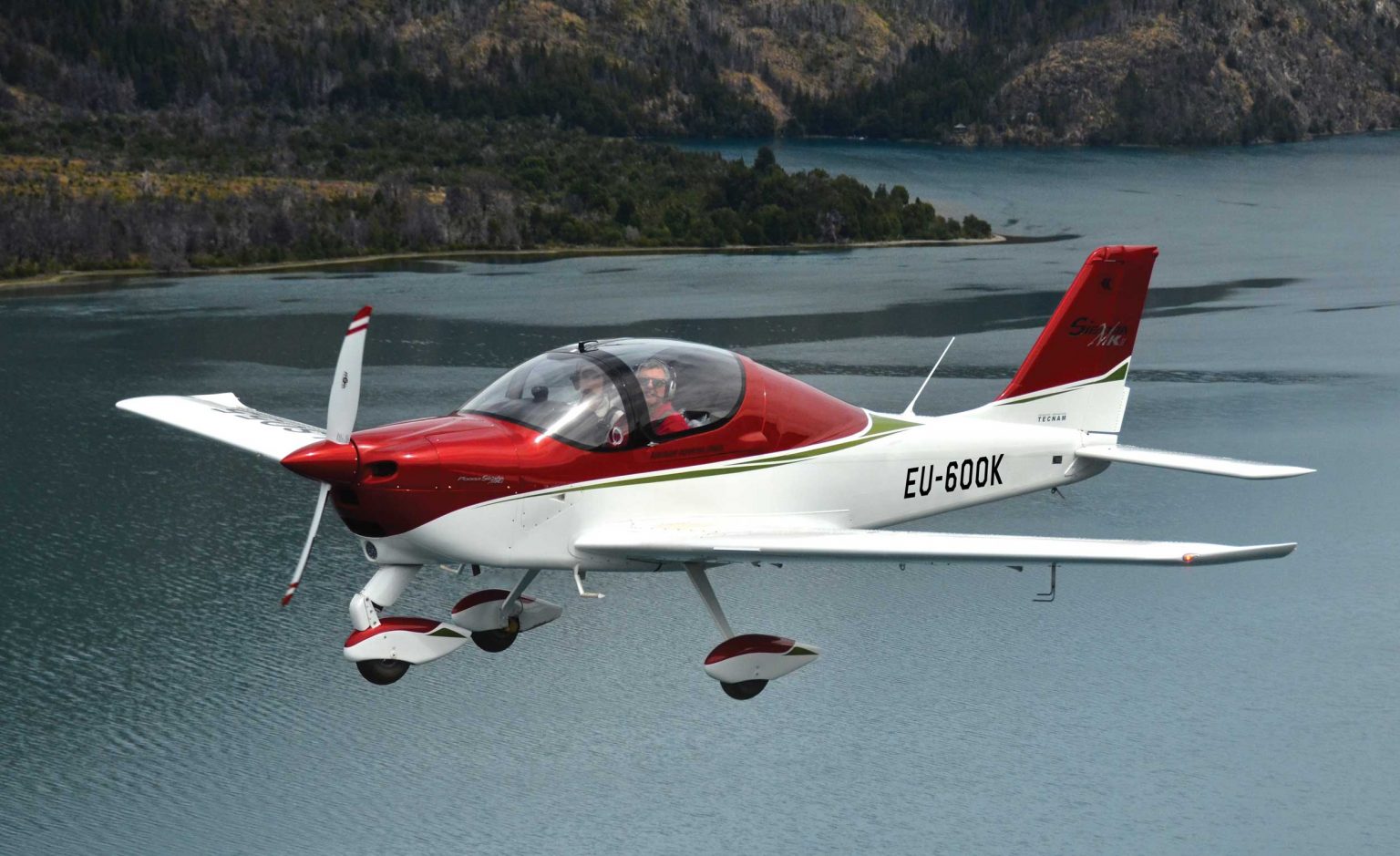 UK to accept new 600kg microlight weight limit : : FLYER