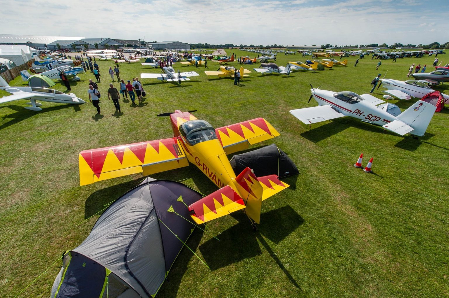 Flying into the 2021 LAA Rally Video : : FLYER