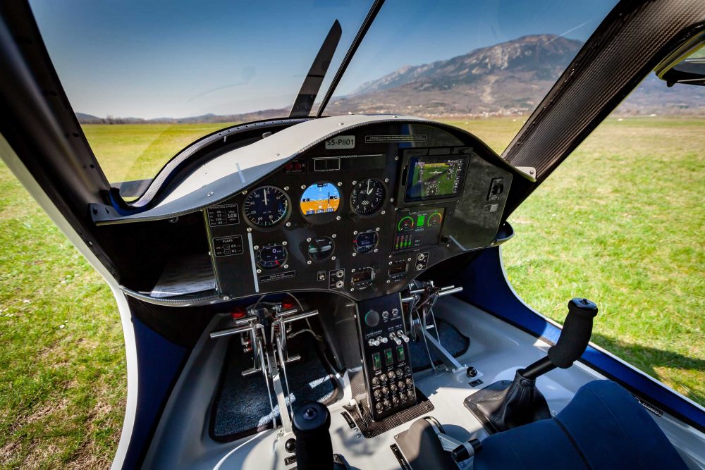 A year in the life of Pipistrel’s Velis Electro : : FLYER