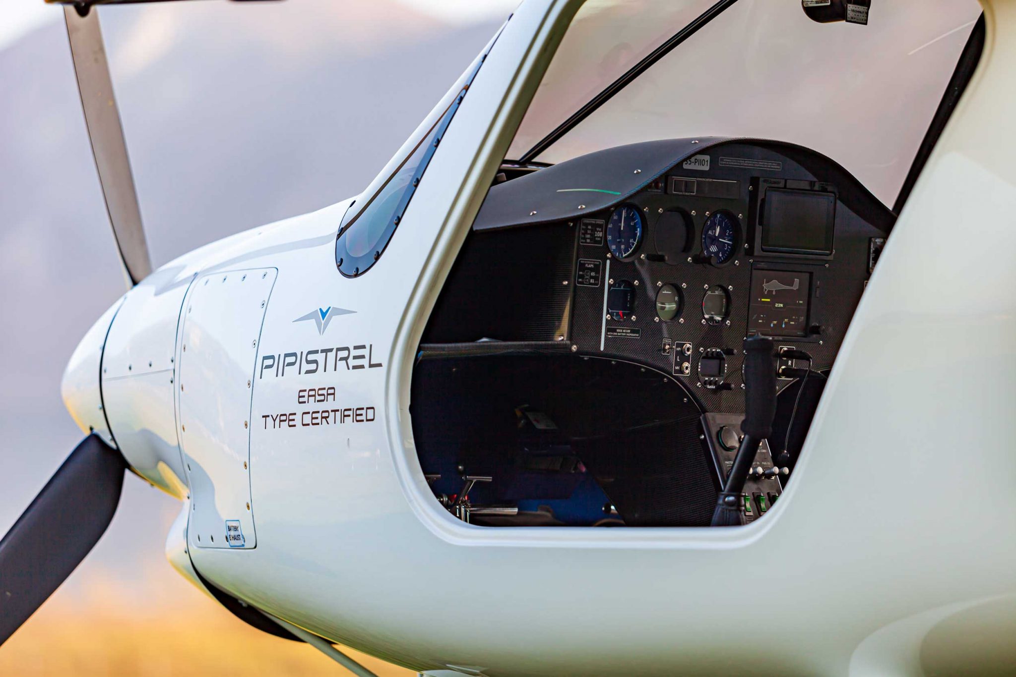 CAA validates electric Pipistrel for UK flights : : FLYER