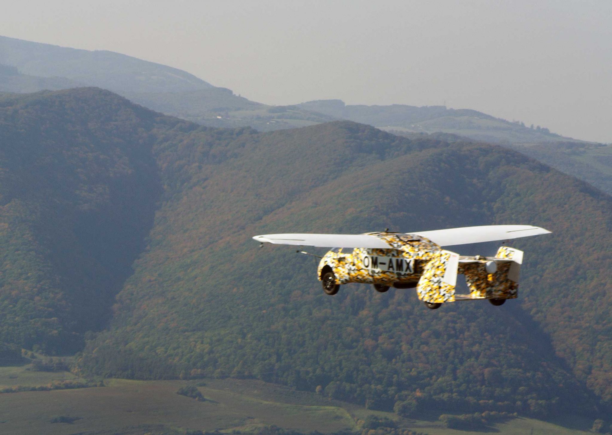 AeroMobil completes flight tests en route to EASA certification : : FLYER