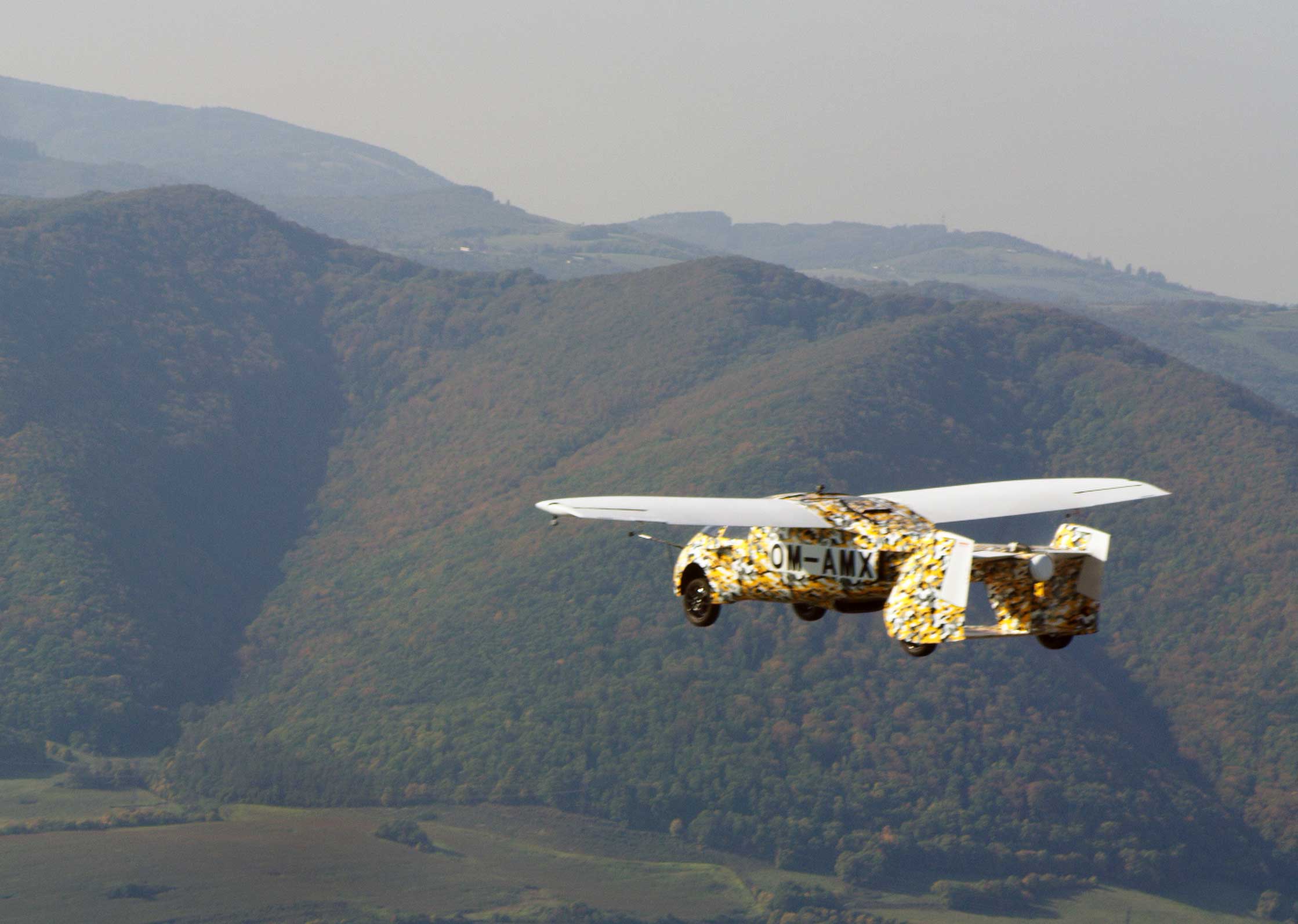 AeroMobil completes flight tests en route to EASA certification : : FLYER