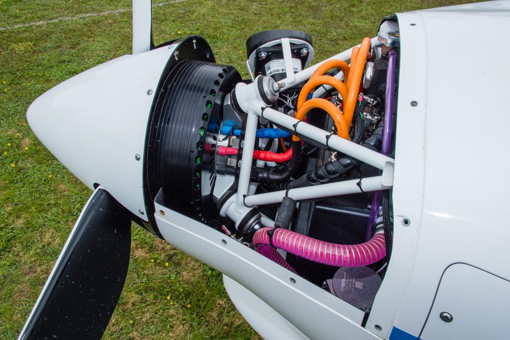 Charging ahead: Flight test of the Pipistrel Velis Electro : FLYER