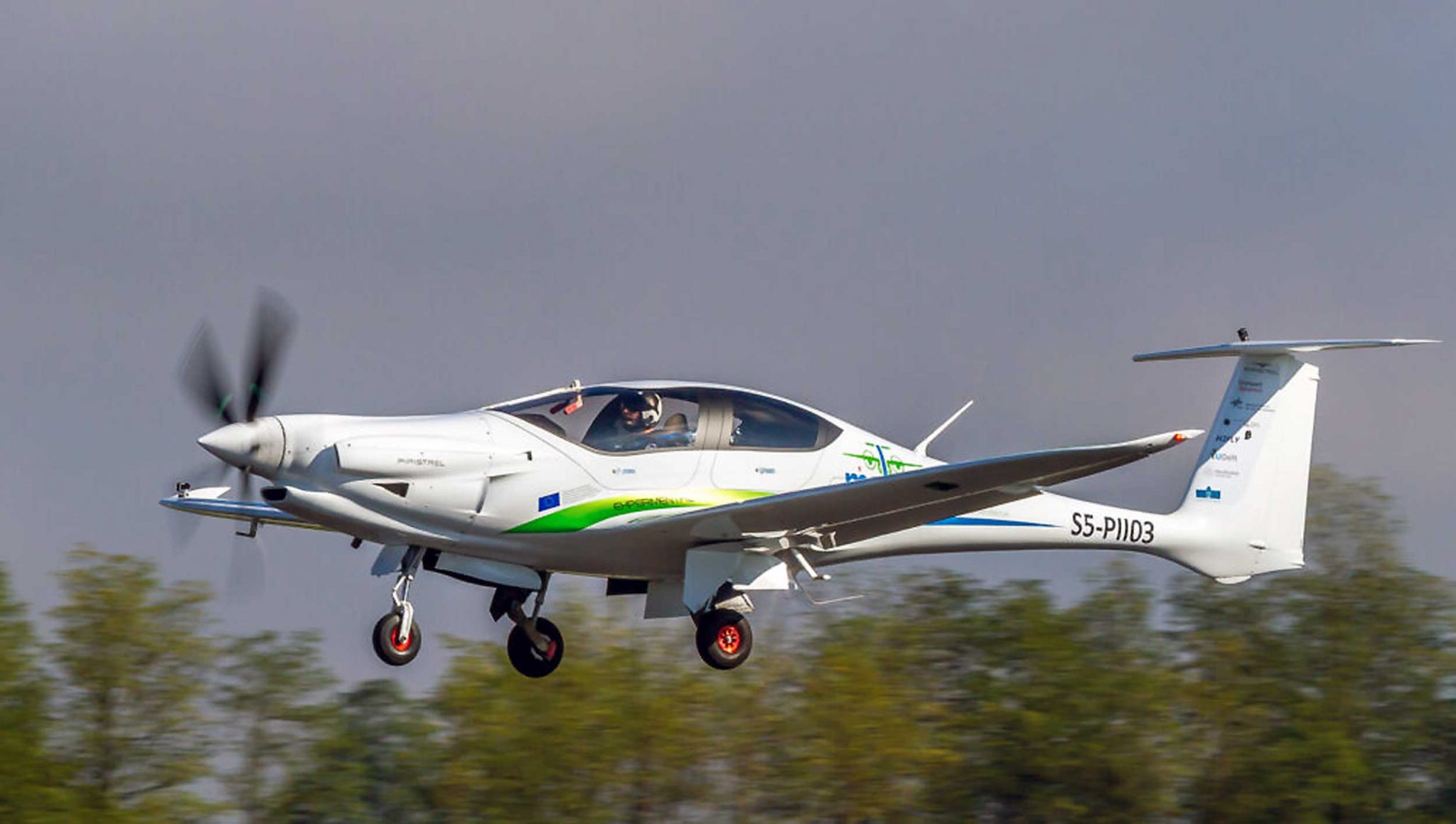 Pipistrel’s hybrid-electric four-seater flies : : FLYER
