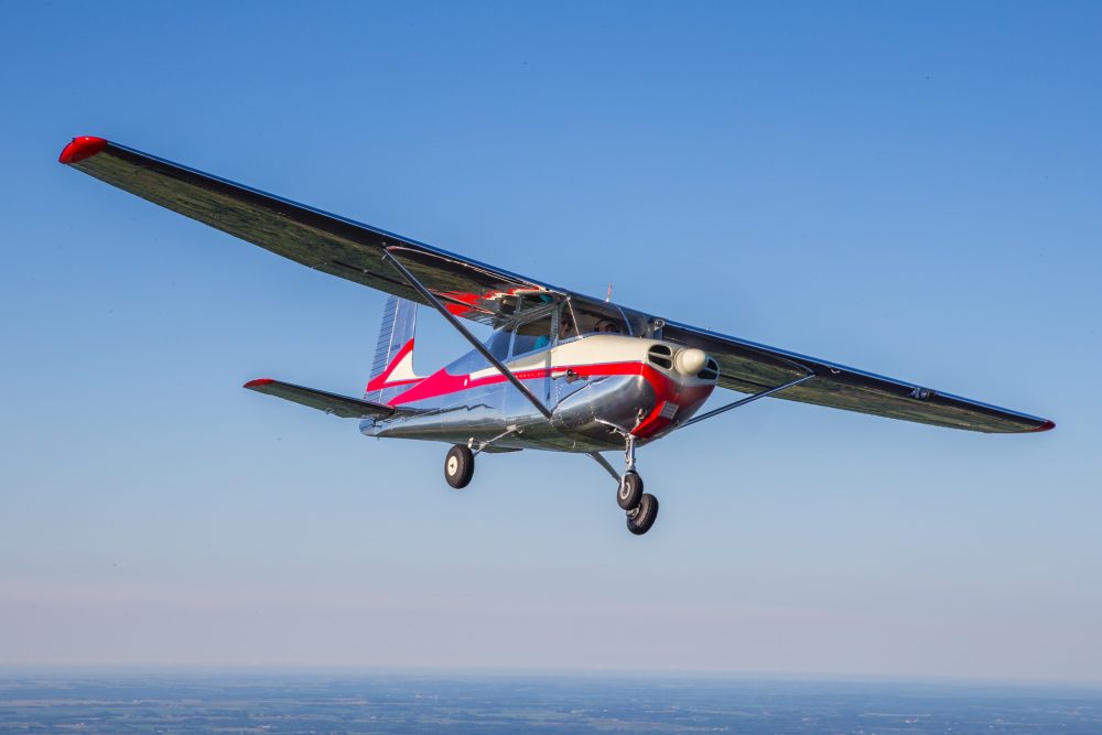 Cessna C172 Restoration - August 2020 : : FLYER