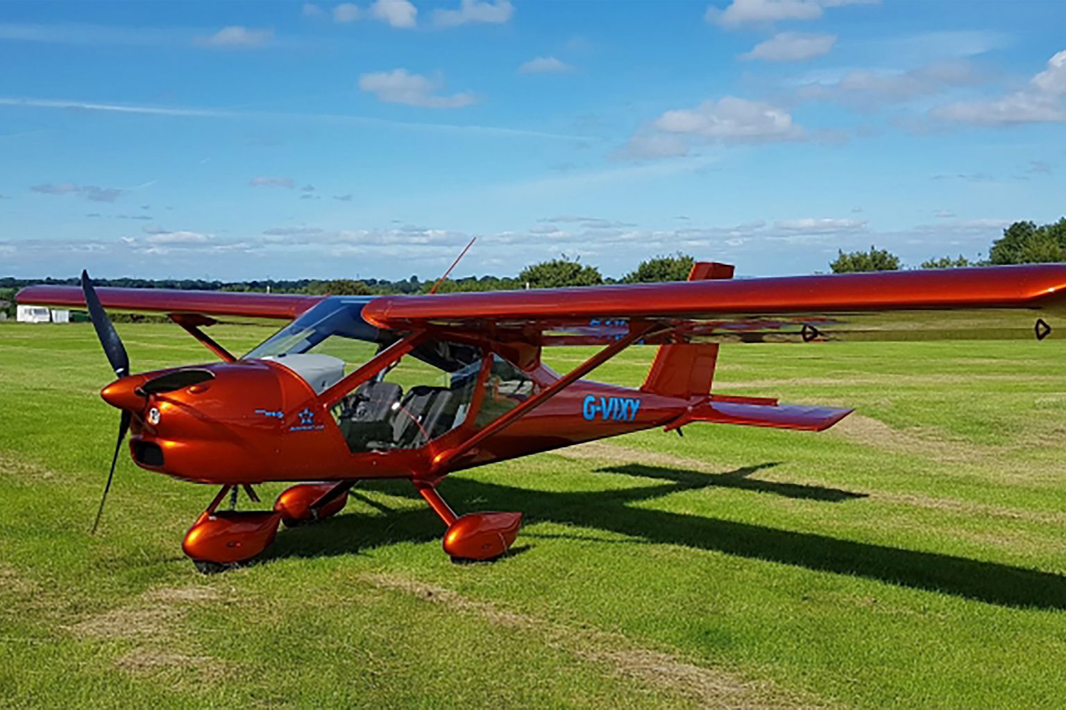 600kg Microlights : : FLYER
