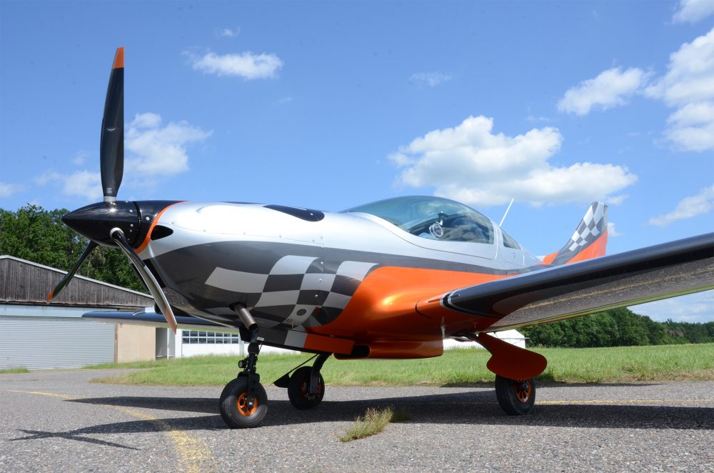 Speed Freak! JMB VL3-915 flight test : FLYER