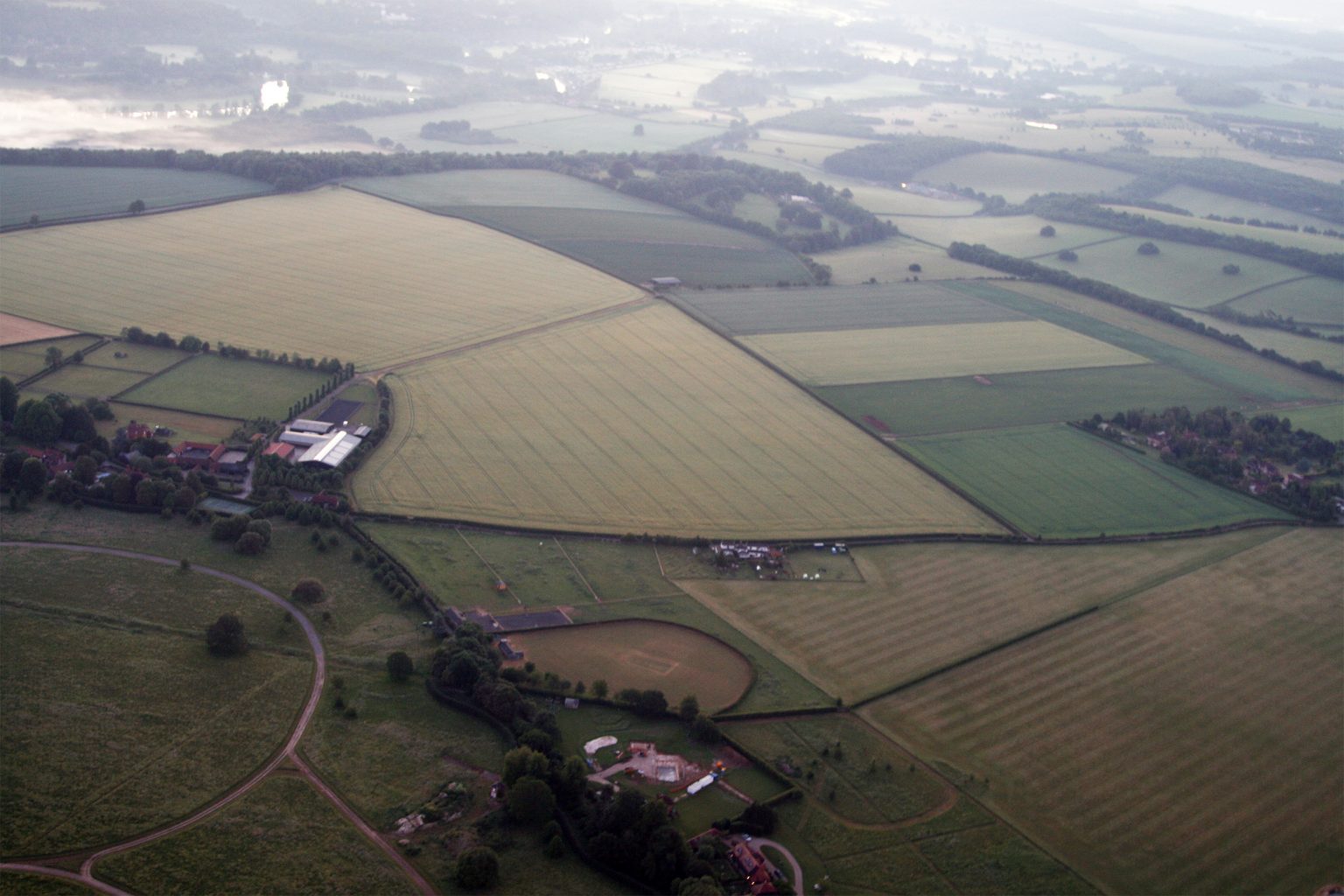Gyrocopter flies UK wartime radar sites : : FLYER