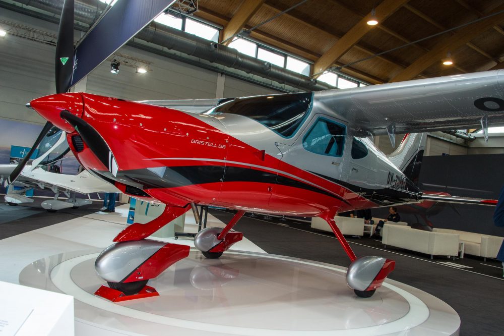 Turbine, piston and electric power for Bristell's B23 : : FLYER