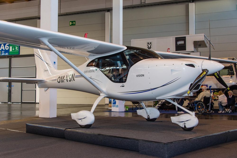 For sale: Aeropro Vision complete aircraft project : : FLYER