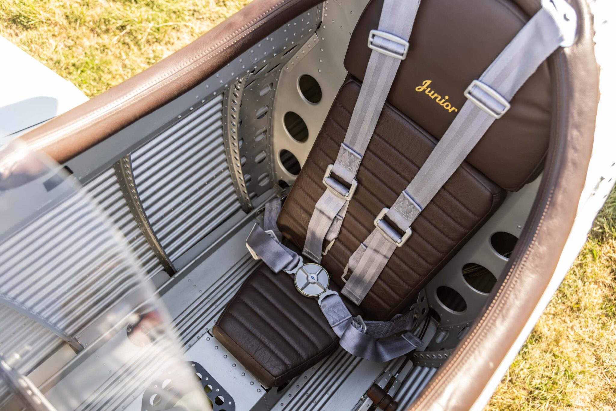 Junkers A50: The Time Machine : : FLYER