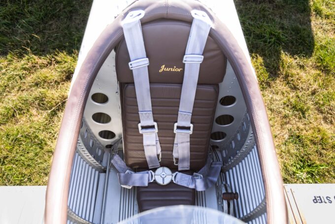 Junkers A50: The Time Machine : : FLYER