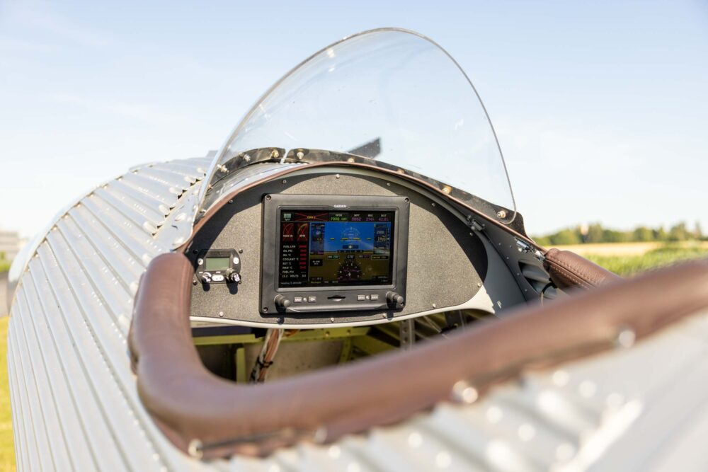 Junkers A50: The Time Machine : : FLYER