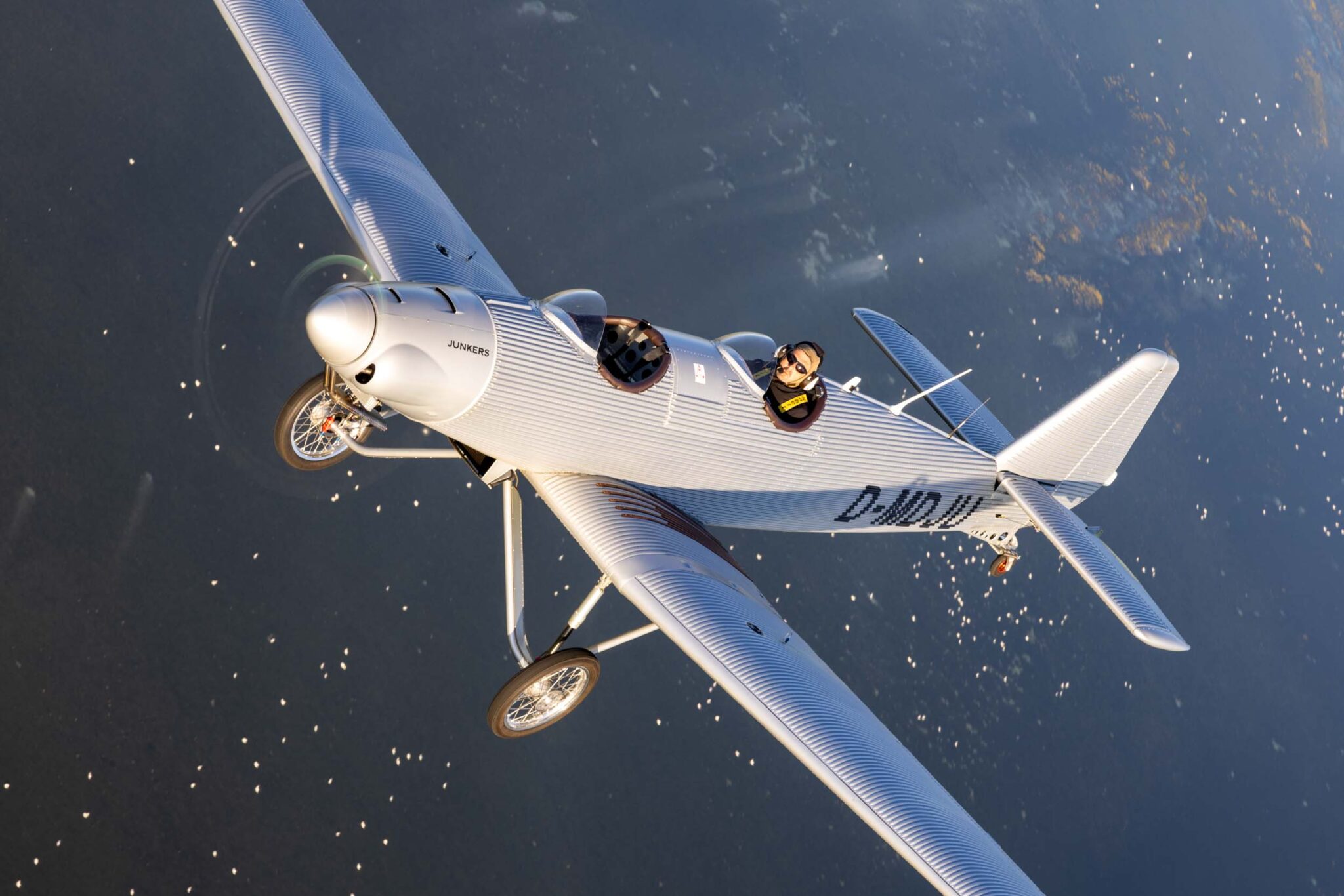 Junkers A50: The Time Machine : : FLYER