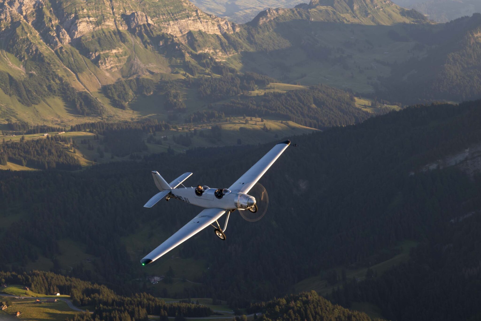 Junkers A50: The Time Machine : : FLYER