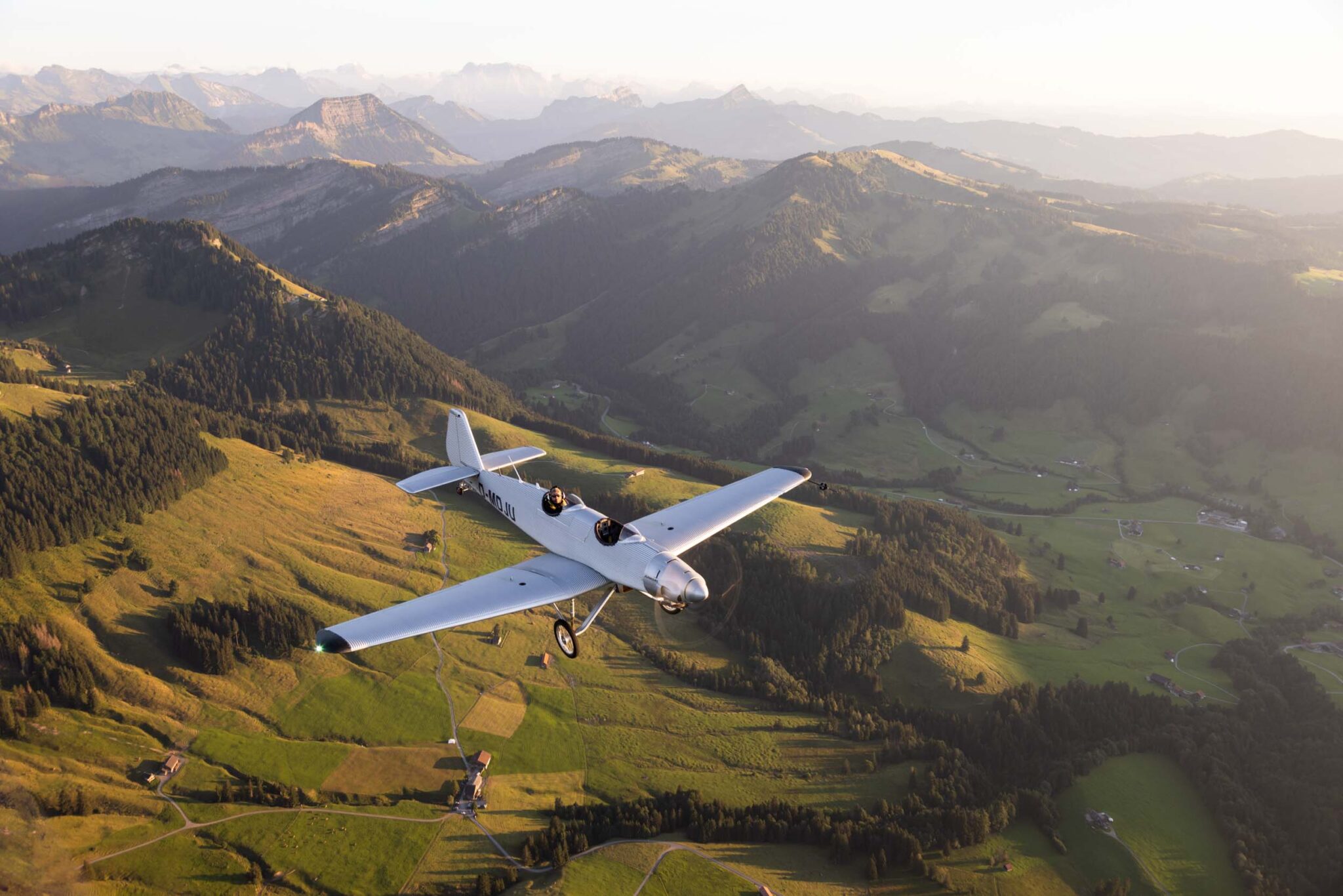 Junkers A50: The Time Machine : : FLYER