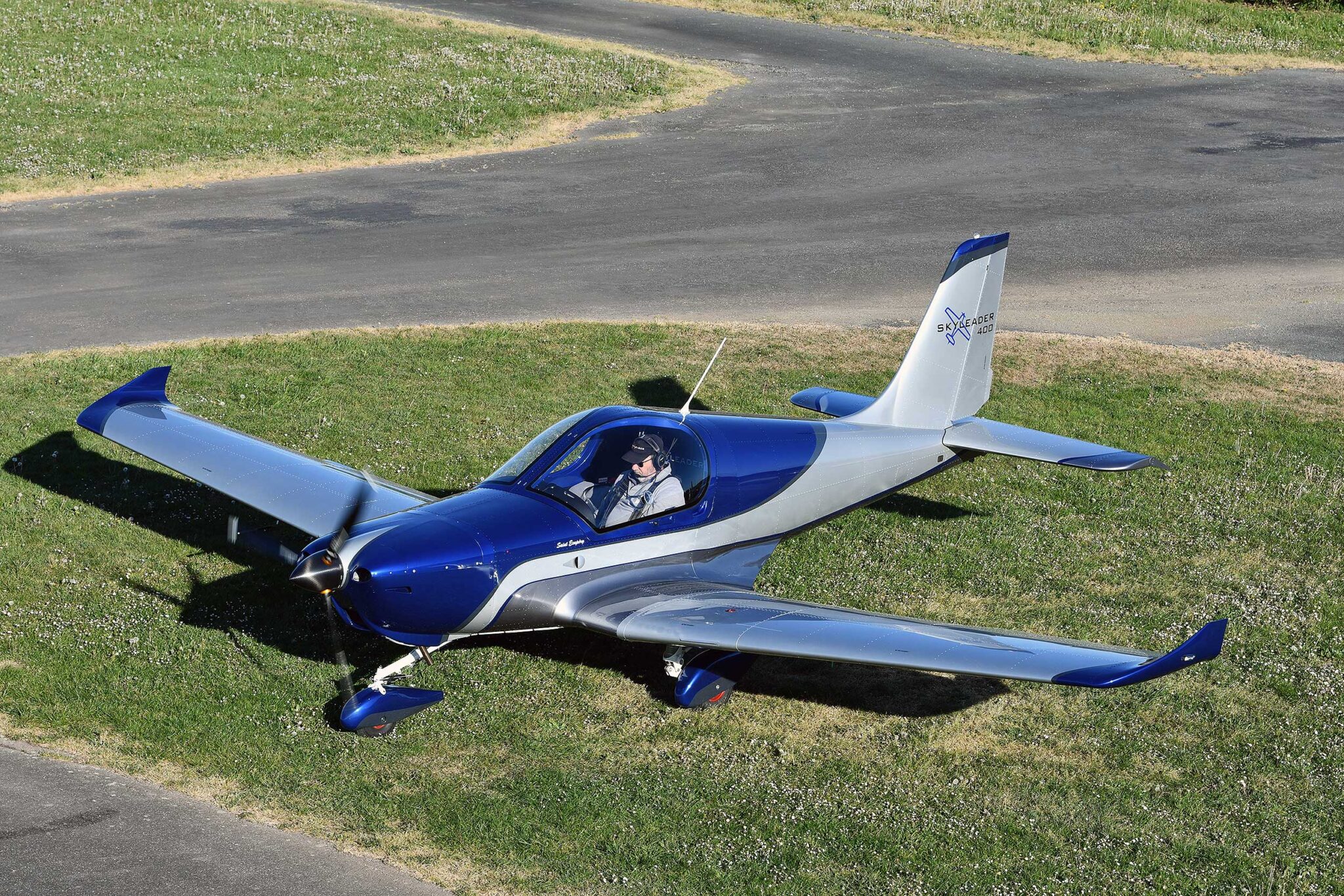 Skyleader microlights heading to UK : : FLYER