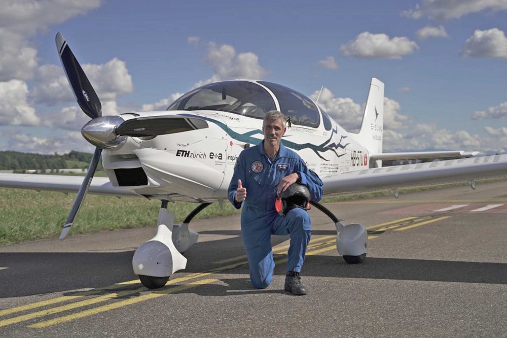 Electric Sling four-seater makes first flight : : FLYER