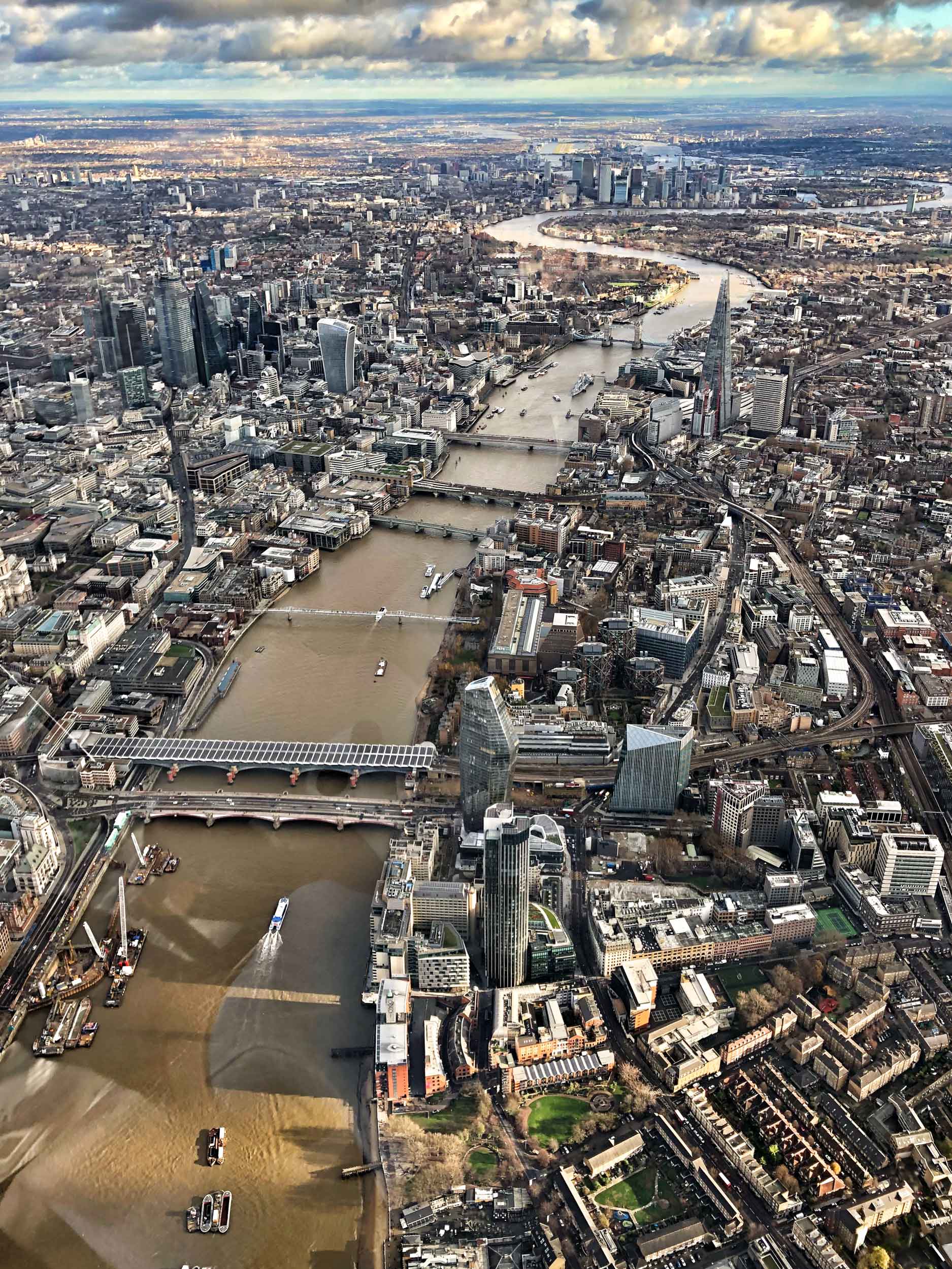 Heli lanes of London : : FLYER