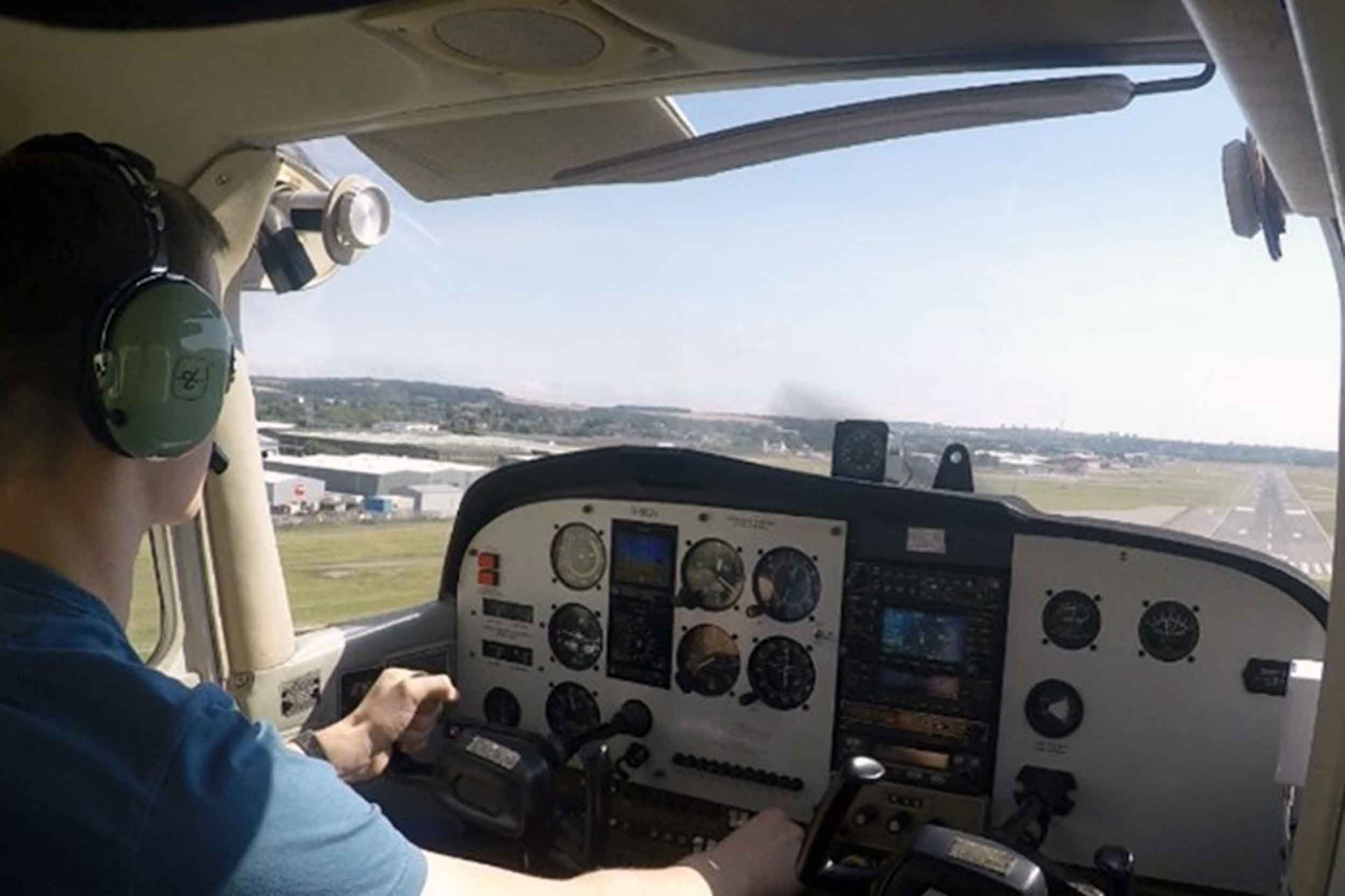 PPL flying scholarships available from HCAP : : FLYER