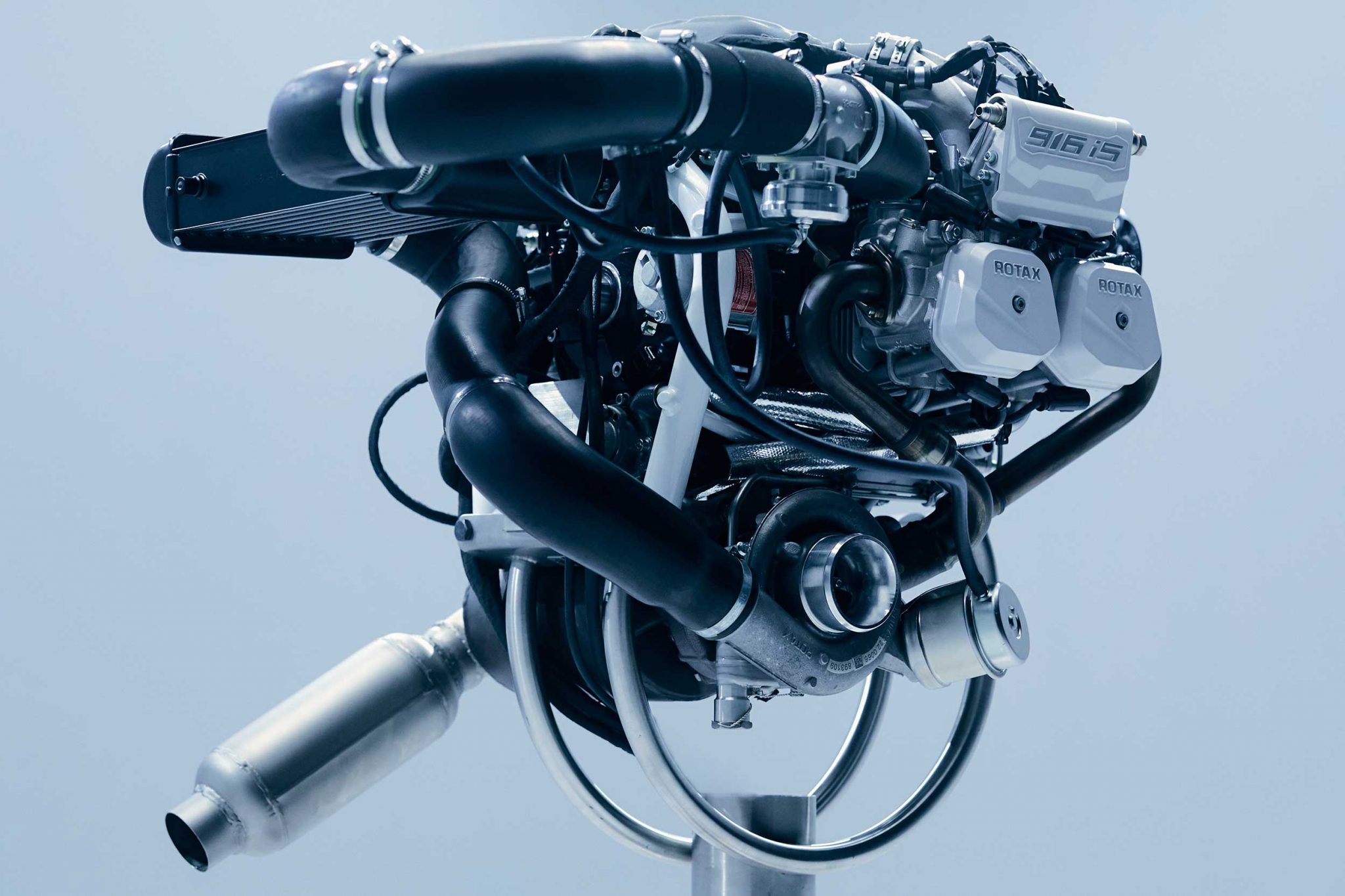 Rotax announces not-so secret 916iSc engine : : FLYER