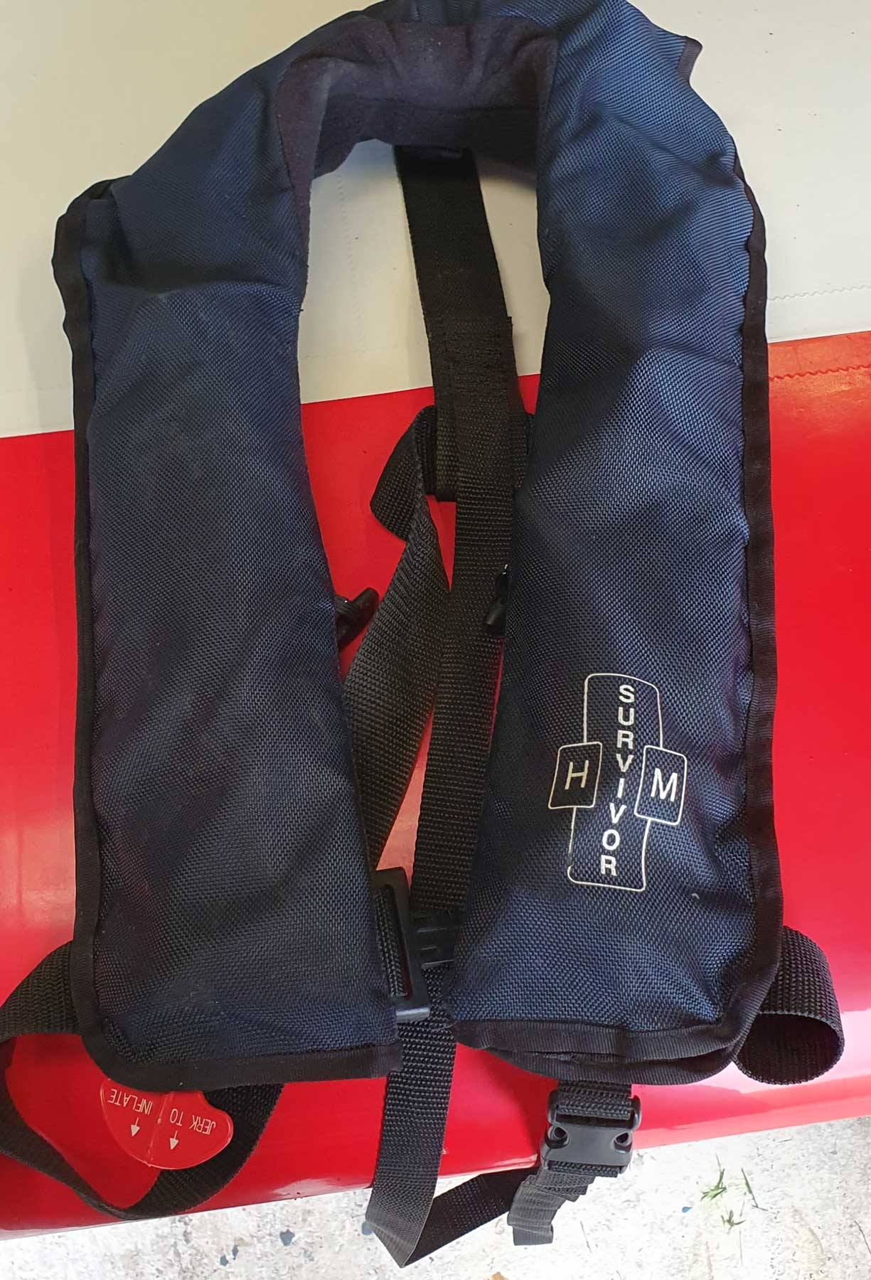 DIY: Restore your life-jacket : : FLYER