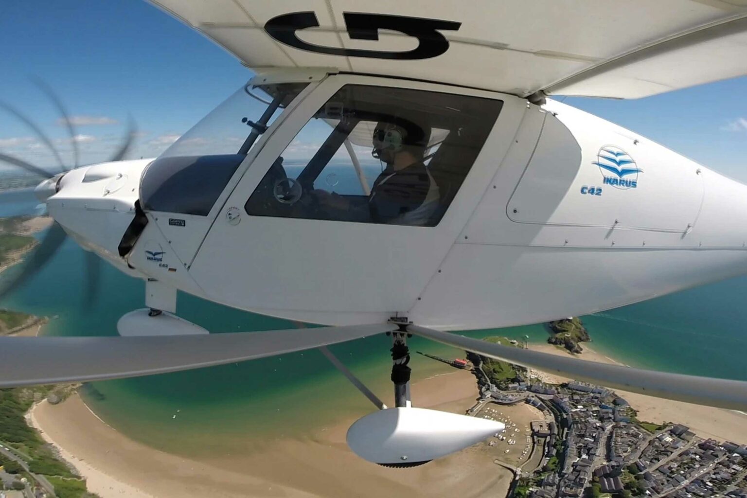 Learn to fly: How much does a microlight pilot licence cost? : : FLYER