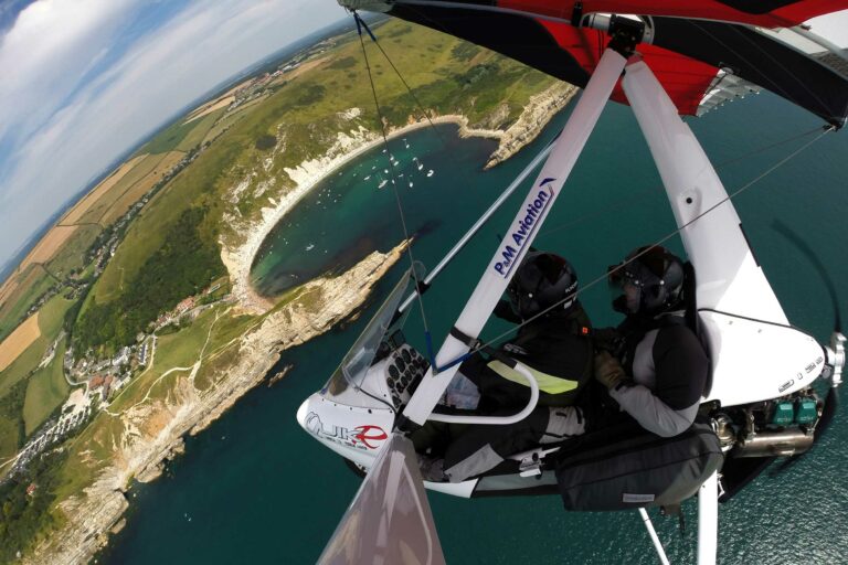 Learn to fly: How much does a microlight pilot licence cost? : : FLYER