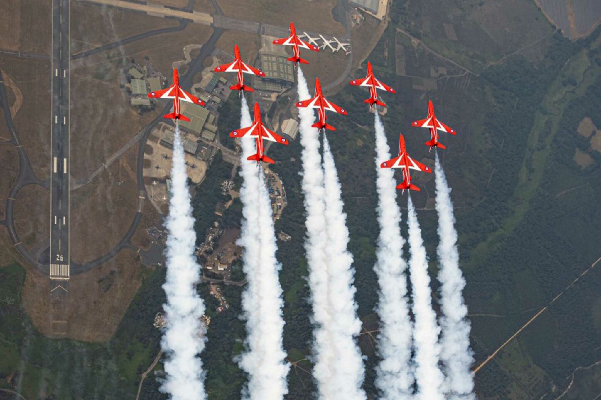 Flight plan carefully: it's airshow time! : : FLYER