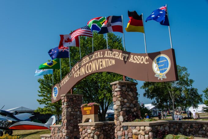EAA AirVenture Oshkosh 23 Around The Show : : FLYER