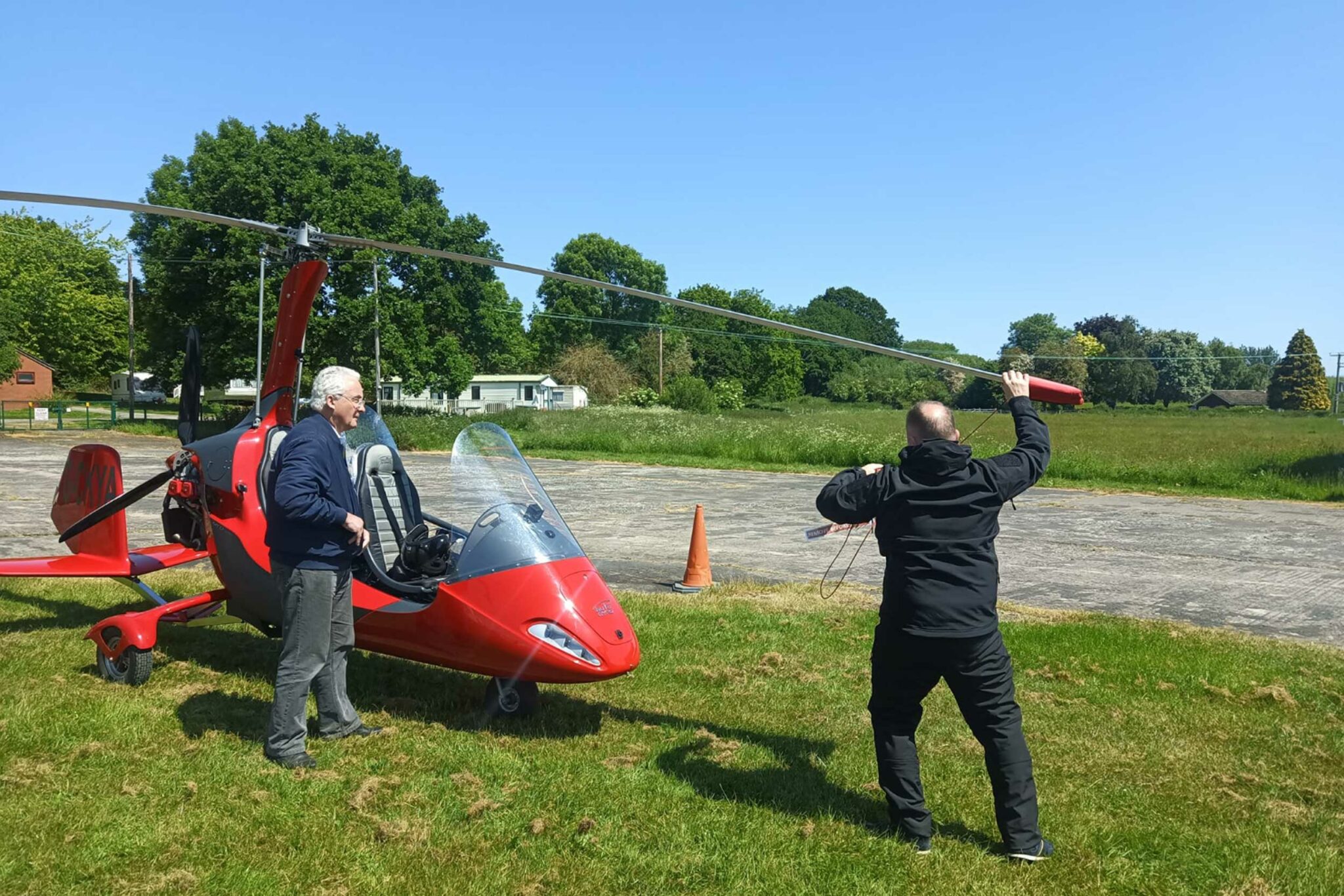 Learn to fly: How much does a Gyrocopter PPL cost? : : FLYER