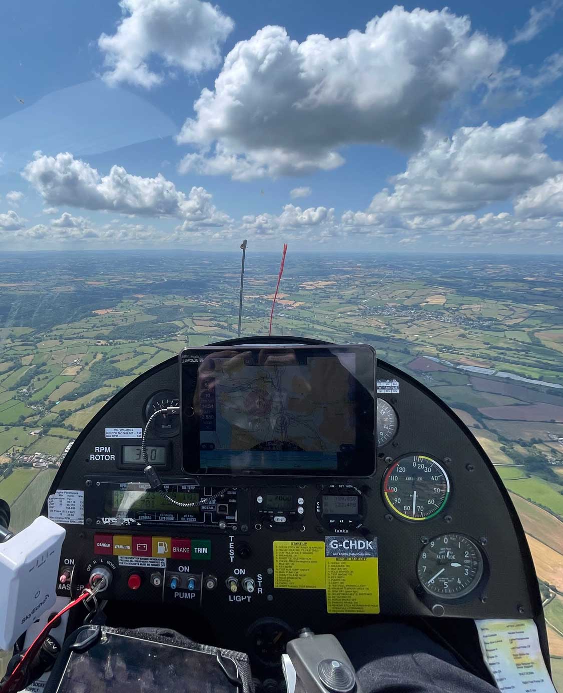 The Beatles Gyro Squadron heads for Cornwall : : FLYER