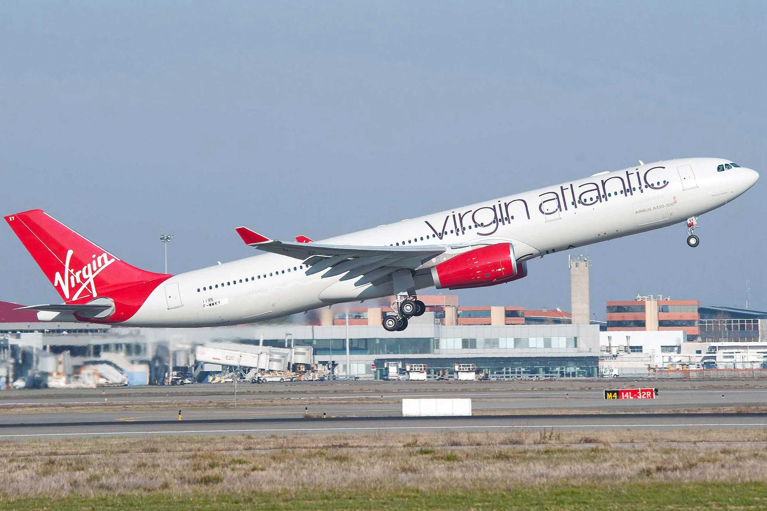 Virgin Atlantic expands recruitment to fast jet pilots : : FLYER