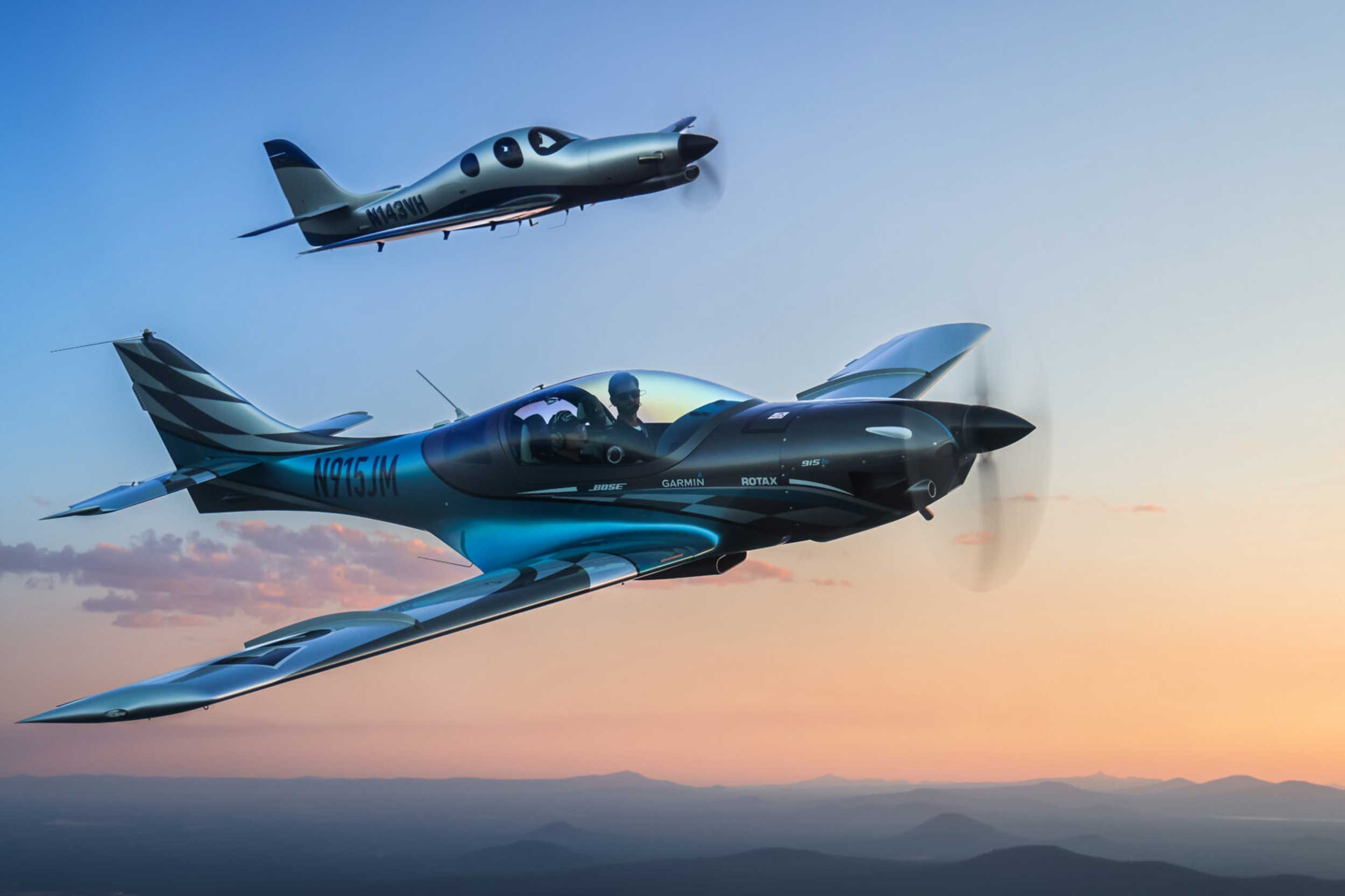 JMB Aircraft show Czech-built Evo turboprop : : FLYER