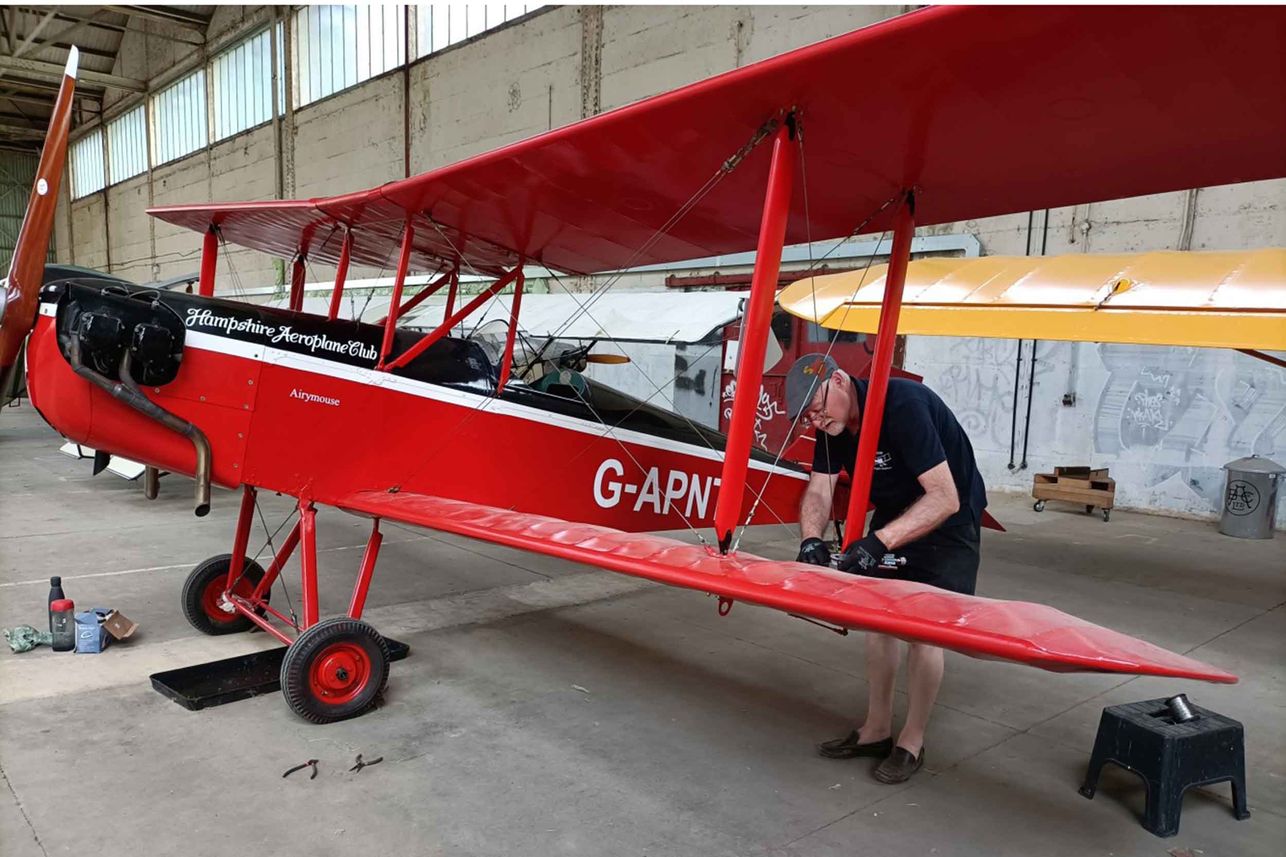 Steve Slater's Airymouse restoration wins award : : FLYER