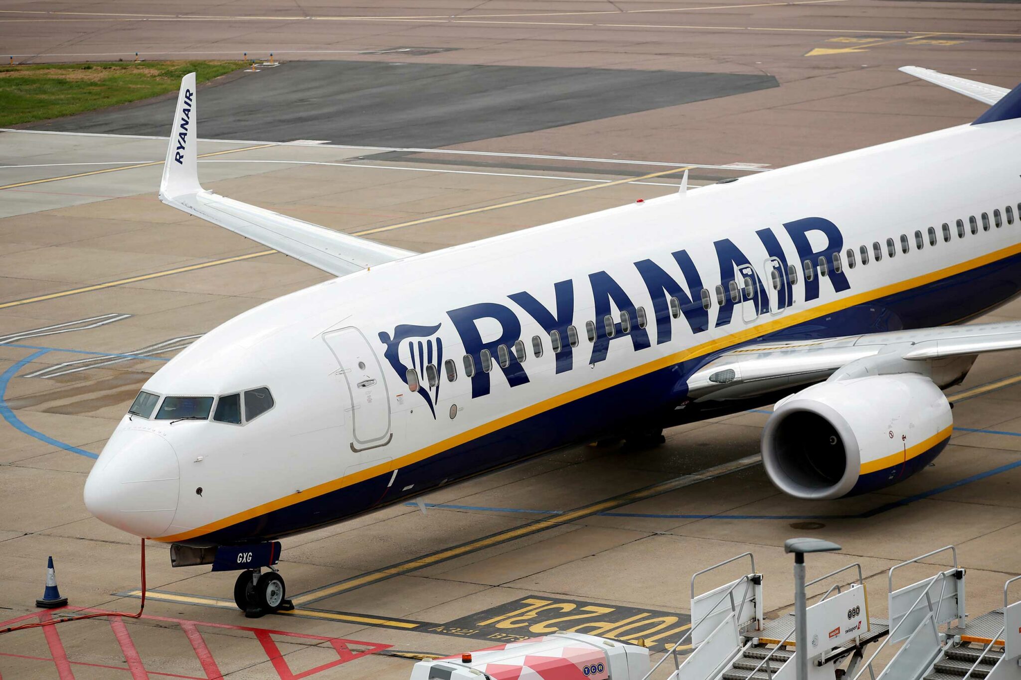 Ryanair launches new Future Flyer Academy with Skyborne : : FLYER