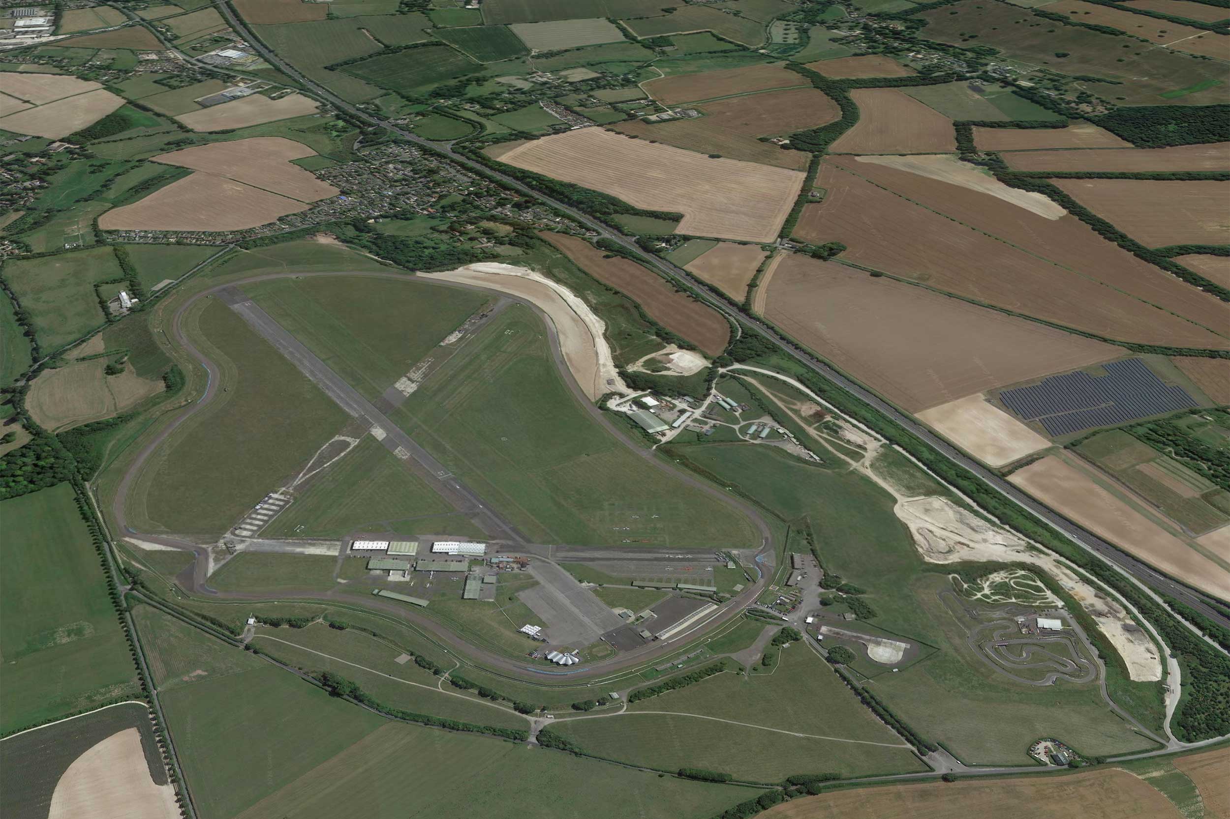 New owner of Thruxton 'loves the bones of this place!' : : FLYER