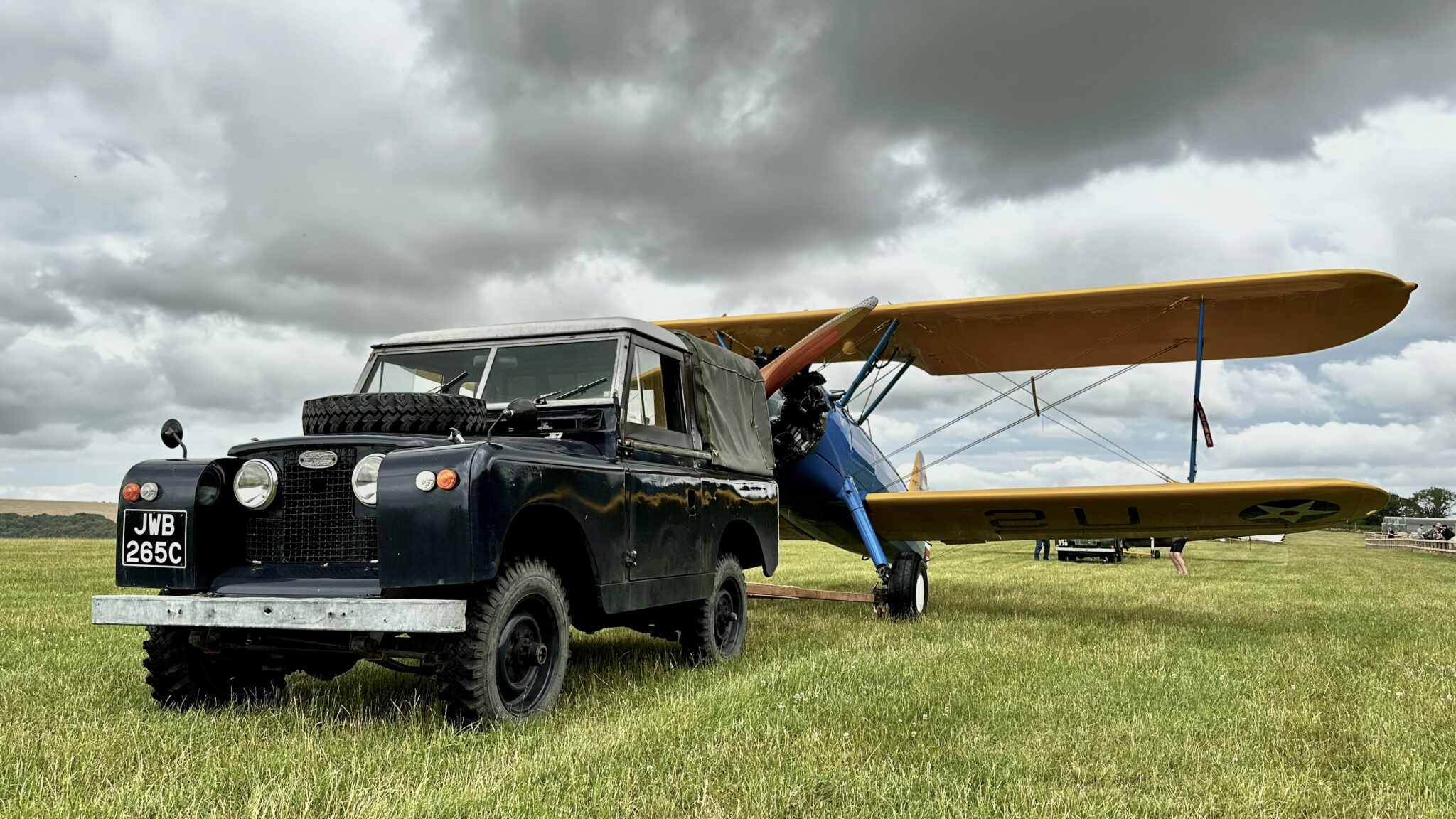 Land Rovers & Aircraft, Compton Abbas : : FLYER