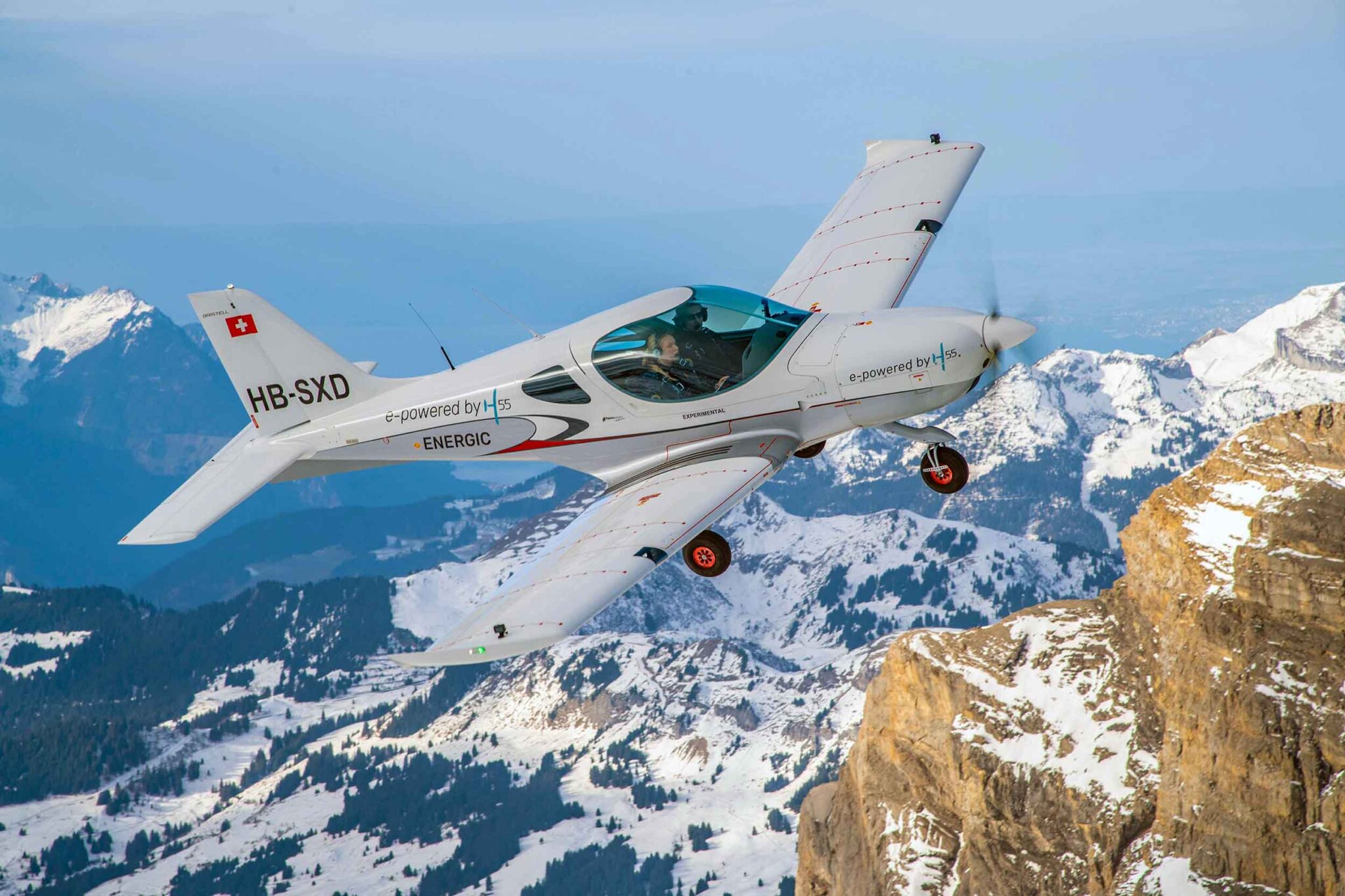 Hill Helicopters reveals complete HX50 helicopter : : FLYER