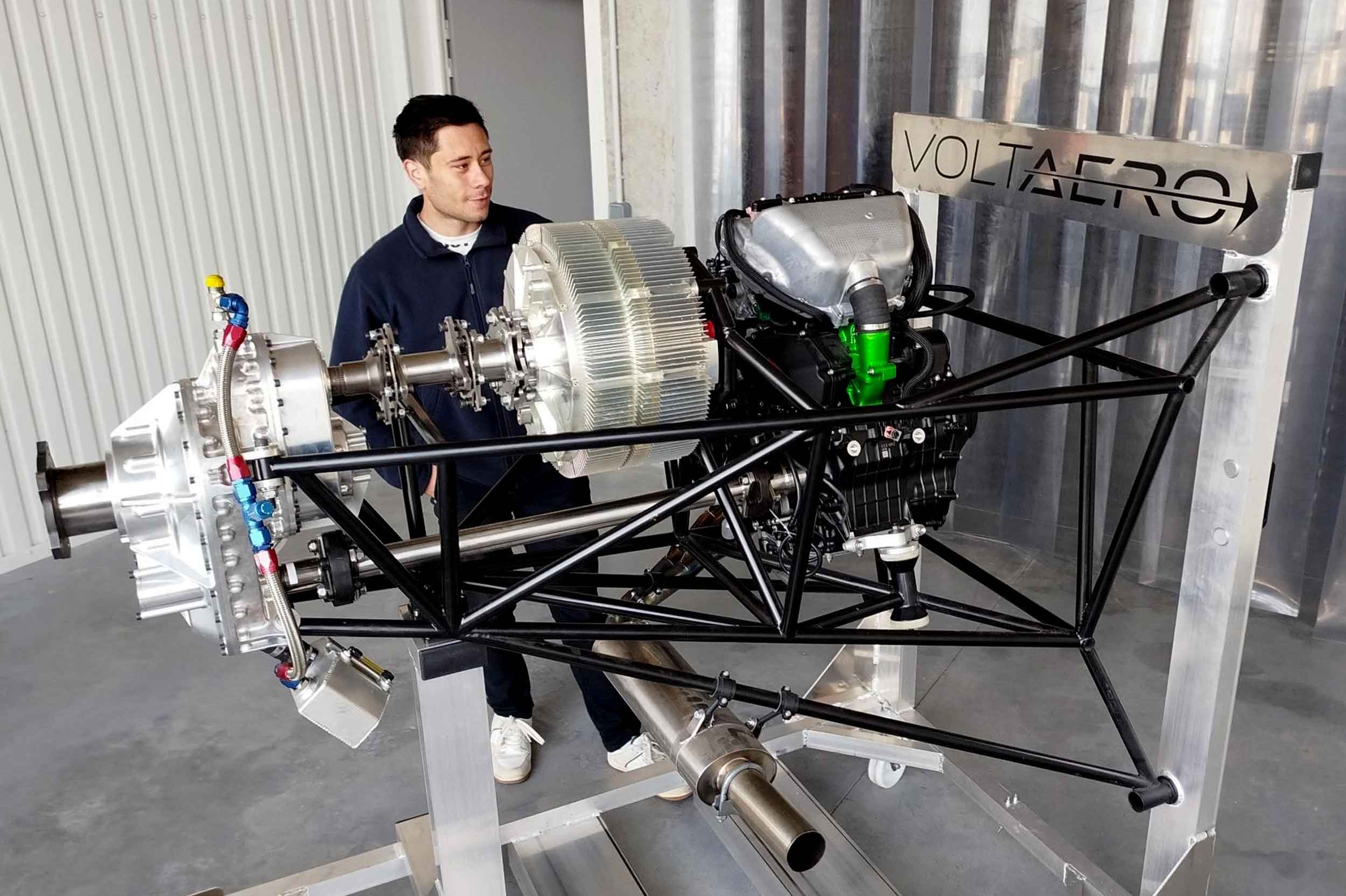 VoltAero shows Kawasaki-powered hybrid-electric engine : : FLYER